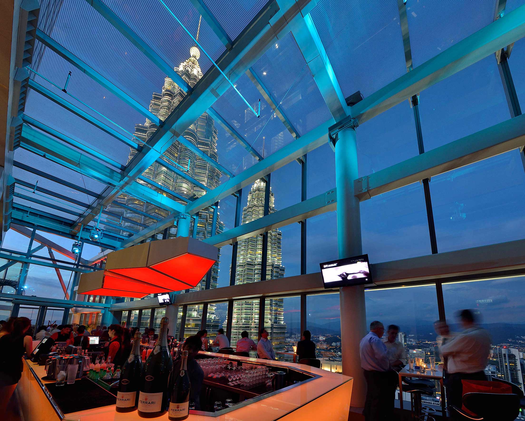Gallery | Marinis on 57 - The Marinis Group